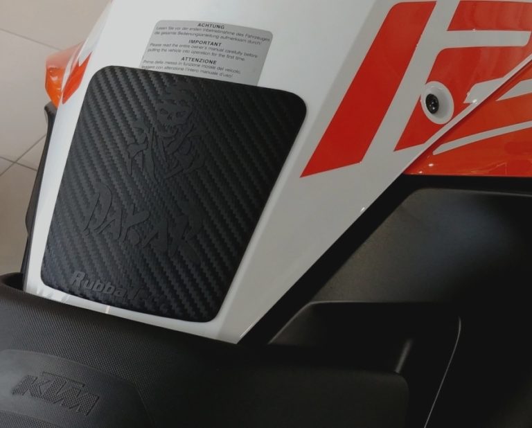 UNIVERSAL ADVENTURE TANK PAD • Rubbatech