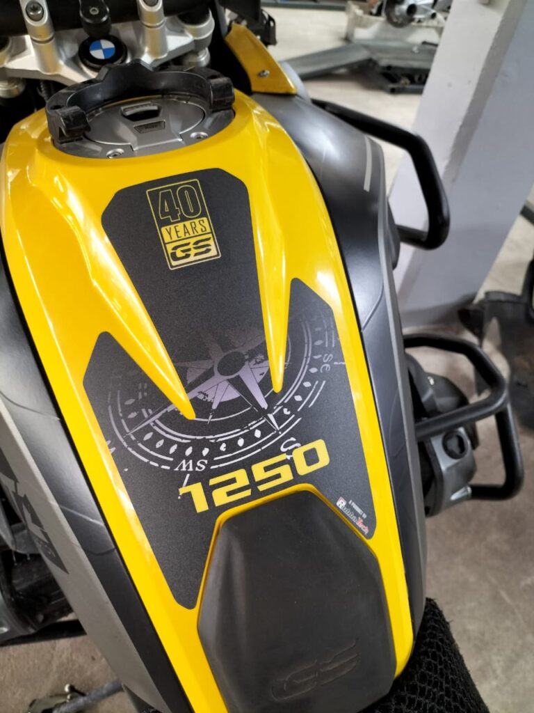 BMW R1250GS TANK PAD • Rubbatech